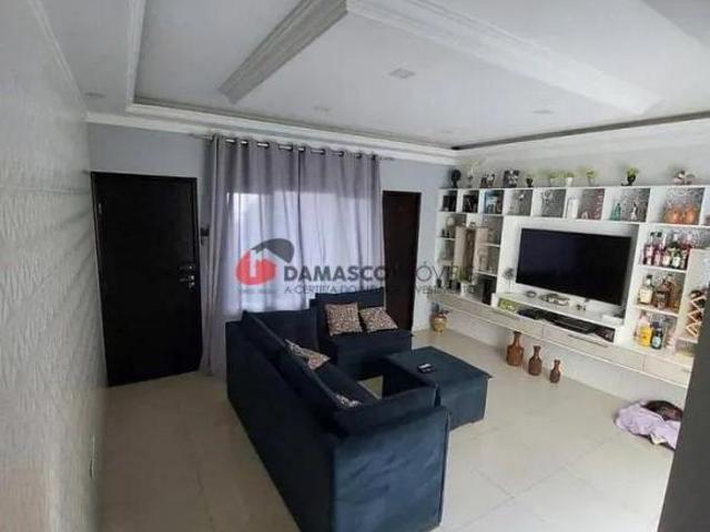 Sobrado em Nova Gerti
