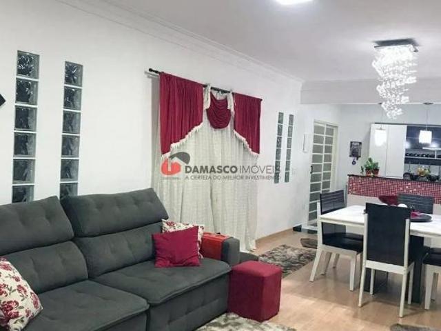 Sobrado em Nova Gerti