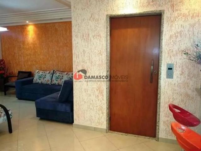 Sobrado à venda 3 Quartos, 1 Suite, 16 Vagas, 572M², Nova Gerty, São Caetano do