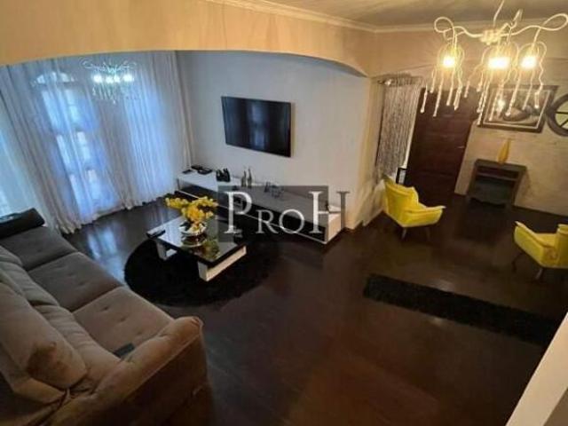 Sobrado em Nova Gerty, São Caetano do Sul/SP de 243m² 3 quartos à venda por R$ 1.240.000,00