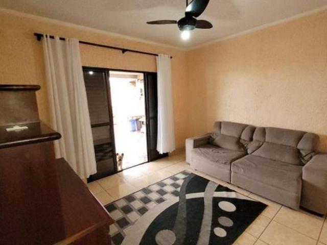 Sobrado em Nova Mirim, Praia Grande/SP de 300m² 6 quartos à venda por R$ 692.000,00