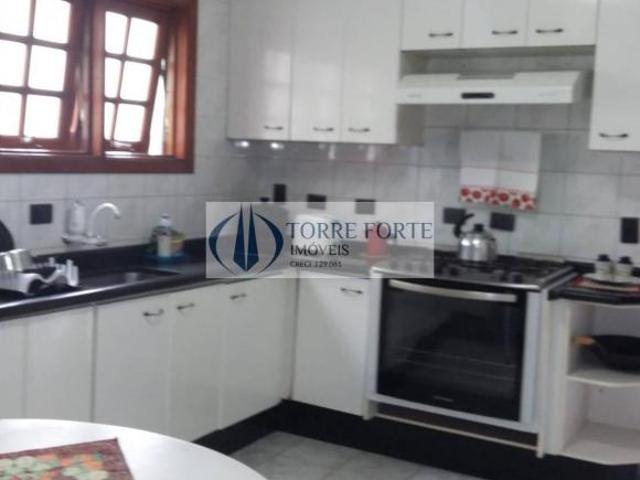 Sobrado em Nova Petrópolis, São Bernardo do Campo/SP de 221m² 4 quartos à venda por R$ 800.000,00