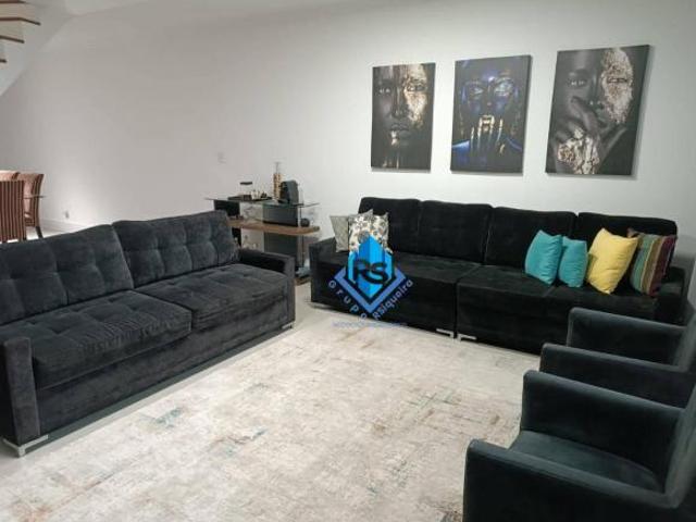 Sobrado em Nova Petrópolis, São Bernardo do Campo/SP de 238m² 4 quartos à venda por R$ 1.200.000,00