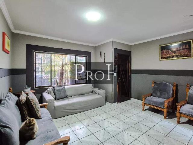 Sobrado em Nova Petrópolis, São Bernardo do Campo/SP de 271m² 3 quartos à venda por R$ 699.900,00