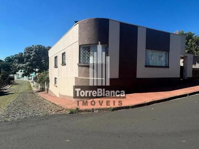 Sobrado em Nova Rússia, Ponta Grossa/PR de 211m² 4 quartos à venda por R$ 630.000,00