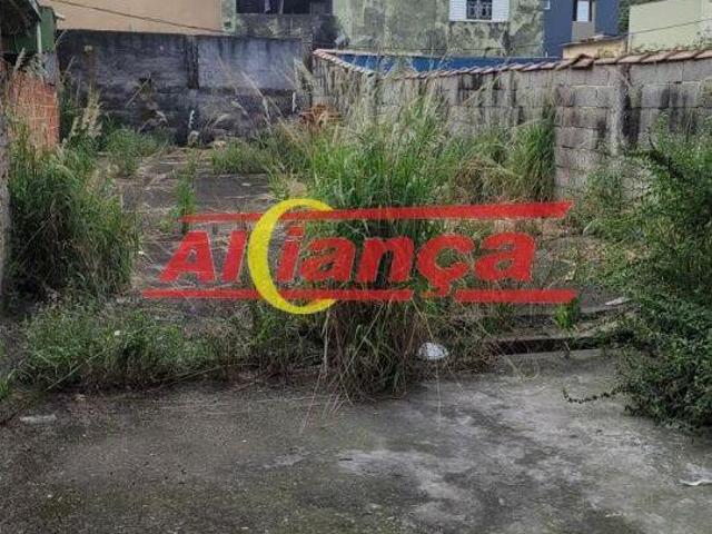 SOBRADO EM OTIMA LOCALIZAÇÃO!