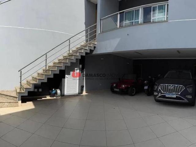 Sobrado em Olímpico