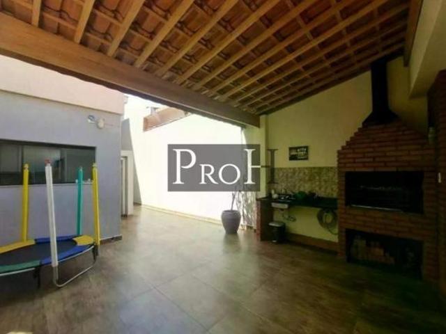 Sobrado em Osvaldo Cruz, São Caetano do Sul/SP de 206m² 3 quartos à venda por R$ 1.070.000,00