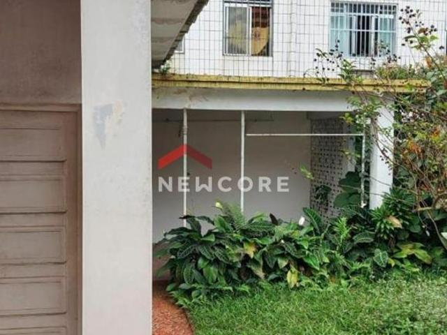Sobrado em Avenida Affonso Penna Macuco Santos/SP