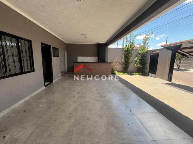 Sobrado em Avenida Georgina Porfírio Valente Jardim Residencial Lupo II Araraquara/SP