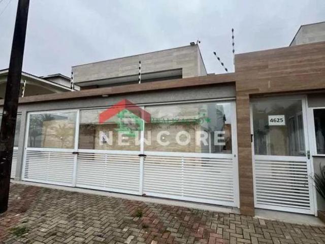 Sobrado em Avenida Doutor José Peixe Abade Jardim Suarão Praia Itanhaém/SP