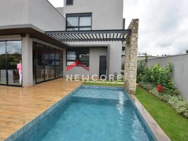 Sobrado em Avenida Floriano Peixoto Granja Marileusa Uberlândia/MG