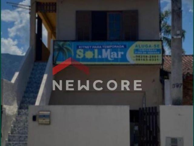 Sobrado em Avenida Maria Carlota Massaguaçu Caraguatatuba/SP