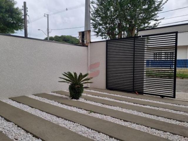 Sobrado em Afonso Pena, São José dos Pinhais/PR de 125m² 3 quartos à venda por R$ 765.000,00