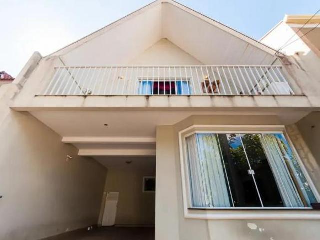 Sobrado em ALMIRANTE TAMANDARÉ Marinoni com 171,32m²