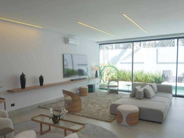 Sobrado em Alphaville, Santana de Parnaíba/SP de 330m² 2 quartos à venda por R$ 5.298.000,00