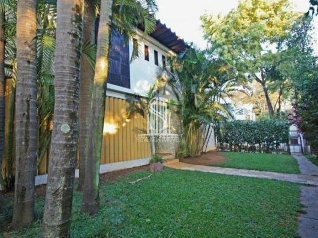 Sobrado em Alto de Pinheiros, São Paulo/SP de 340m² 4 quartos à venda por R$ 3.200.000,00