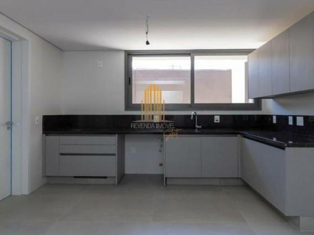 Sobrado em Alto de Pinheiros, São Paulo/SP de 371m² 4 quartos à venda por R$ 7.990.000,00