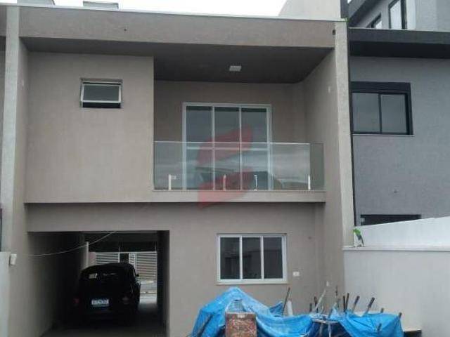 Sobrado em Alto Tarumã, Pinhais/PR de 0m² 3 quartos à venda por R$ 899.000,00