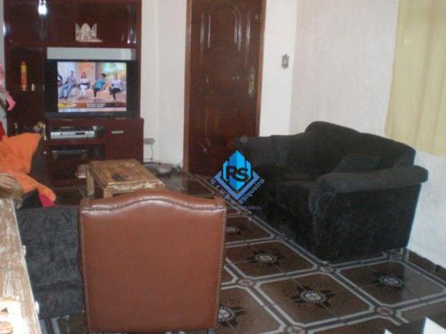 Sobrado em Alves Dias, São Bernardo do Campo/SP de 176m² 3 quartos à venda por R$ 636.000,00