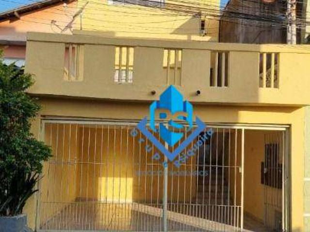 Sobrado em Alves Dias, São Bernardo do Campo/SP de 228m² 5 quartos à venda por R$ 429.000,00