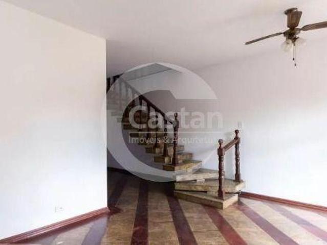 Sobrado em Analia Franco