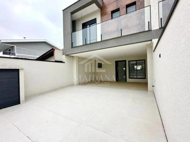 Sobrado em Aristocrata, São José dos Pinhais/PR de 237m² 3 quartos à venda por R$ 1.650.000,00