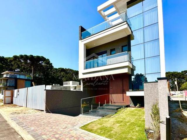 Sobrado em Aristocrata, São José dos Pinhais/PR de 280m² 3 quartos à venda por R$ 2.999.999,00