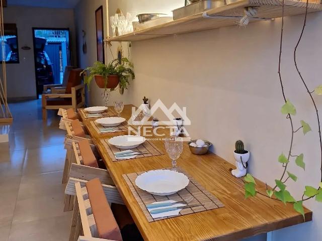Sobrado em Balneário dos Golfinhos, Caraguatatuba/SP de 150m² 2 quartos à venda por R$ 479.000,00