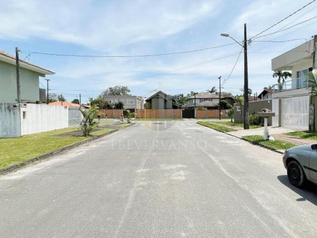 Sobrado em Balneário Eliana Guaratuba, PR