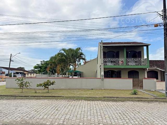 Sobrado em Balneário Gaivotas Matinhos