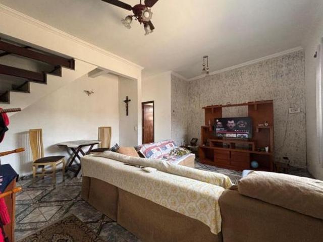 Sobrado em Balneário Maracanã, Praia Grande/SP de 221m² 3 quartos à venda por R$ 650.000,00