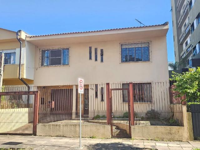 Sobrado em Boa Vista, Porto Alegre/RS de 293m² 3 quartos à venda por R$ 1.099.900,00