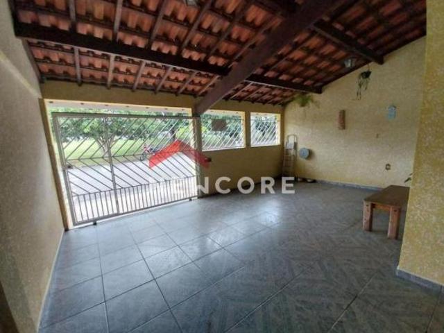 Sobrado em Bom Jesus dos Perdões Centro Bom Jesus dos Perdões/SP
