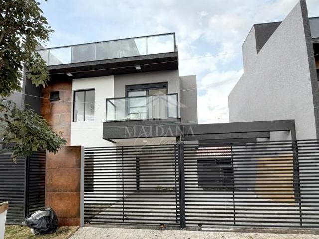 Sobrado em Boneca do Iguaçu, São José dos Pinhais/PR de 140m² 3 quartos à venda por R$ 990.000,00