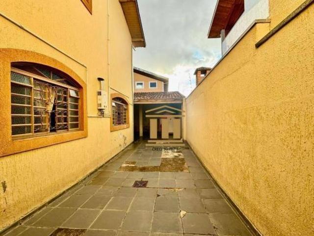Sobrado em Bosque dos Eucaliptos, São José dos Campos/SP de 275m² 4 quartos à venda por R$ 900.000,0