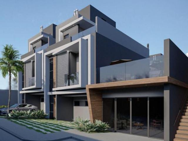Sobrado em Boqueirão, Curitiba/PR de 179m² 4 quartos à venda por R$ 1.300.000,00