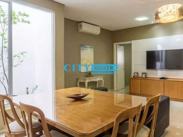 Sobrado em Brás, São Paulo/SP de 320m² 5 quartos à venda por R$ 1.700.000,00