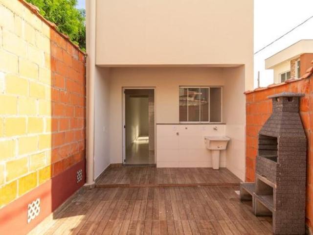 Sobrado em Brigadeiro Tobias, Sorocaba/SP de 63m² 2 quartos à venda por R$ 311.000,00