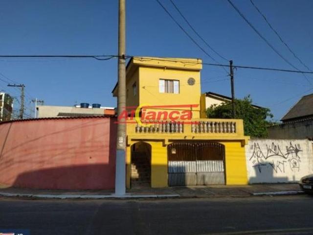 SOBRADO EM CUMBICA