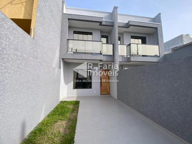 SOBRADO em CURITIBA PR, no bairro Sítio Cercado