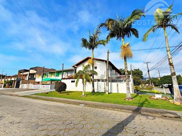 Sobrado em Caiobá Matinhos