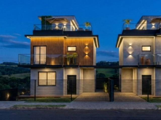 Sobrado em Campo Comprido, Curitiba/PR de 191m² 3 quartos à venda por R$ 1.599.000,00