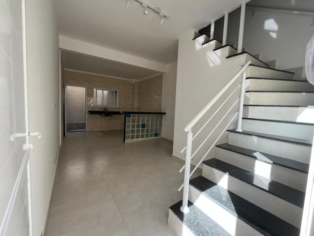 Sobrado em Campo da Aviação, Praia Grande/SP de 51m² 2 quartos à venda por R$ 379.900,00