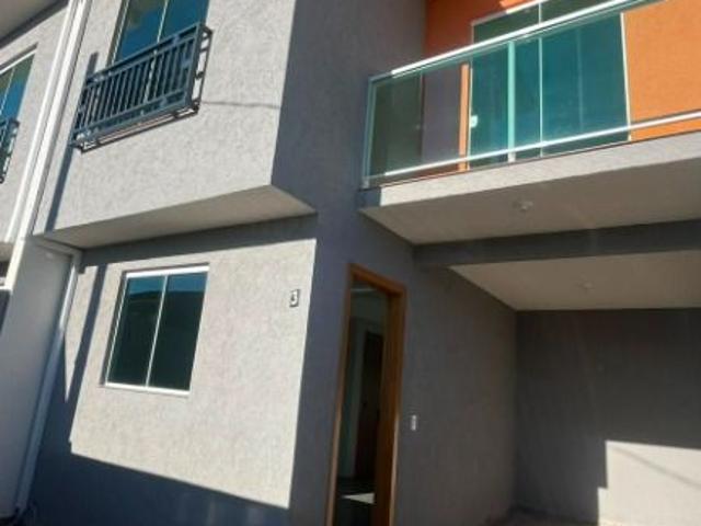 Sobrado em Campo de Santana, Curitiba/PR de 81m² 3 quartos à venda por R$ 409.900,00