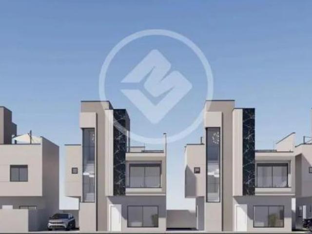 Sobrado em Capão Raso com 127,73 m²
