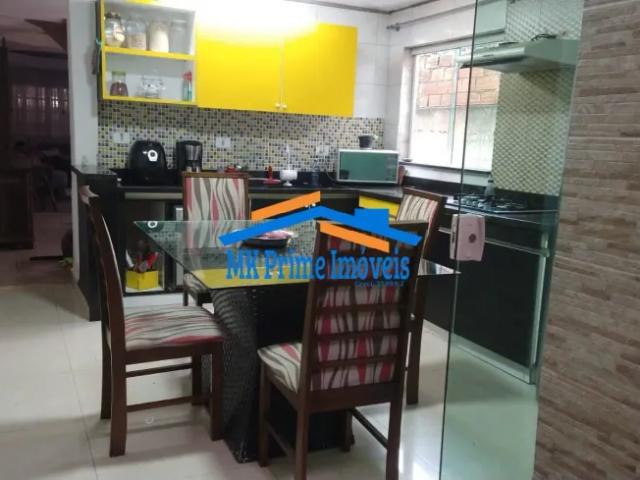Sobrado em Carapicuíba 04 dormitórios ao lado do Shopping Parque Barueri