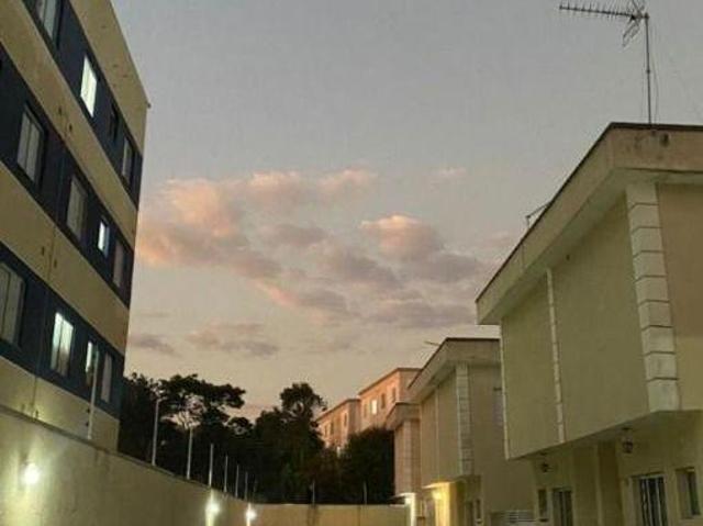 Sobrado em Caxangá, Suzano/SP de 64m² 2 quartos à venda por R$ 375.000,00