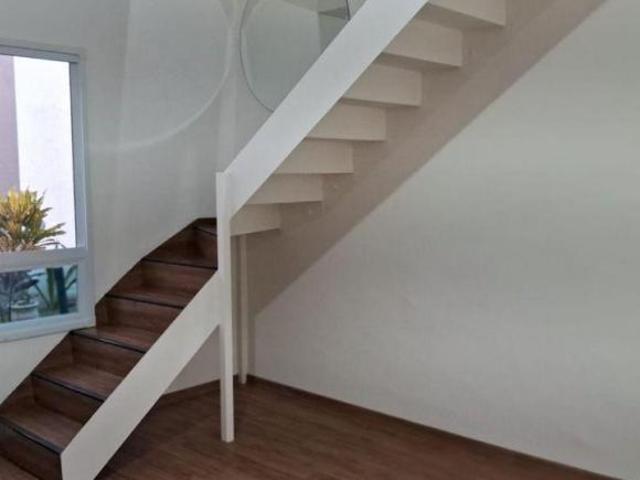 Sobrado em Centreville, Cotia/SP de 50m² 2 quartos à venda por R$ 220.000,00