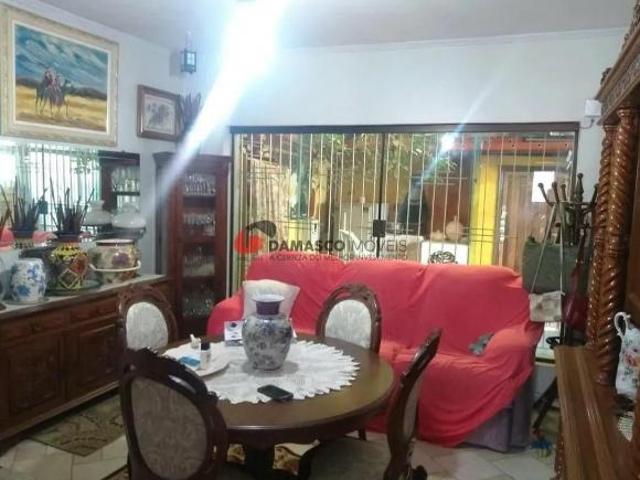 Sobrado em Centro